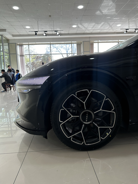 Zeekr 007 100kw 2wd