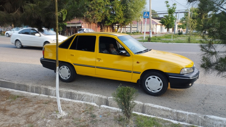 Nexia1 1999 yil gaz benzinga yuradi soʻns tramblyoʻr