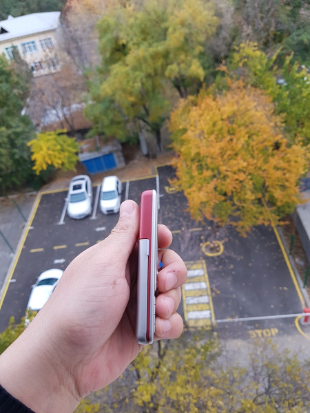 Nokia 63 00 yengi ideal
