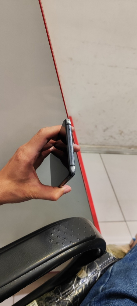 Xiaomi 8 lite.  64gb