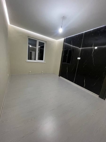 Продам квартиру студия /бектемир РОВД 67 кв м 2/6/10  /53.000 $