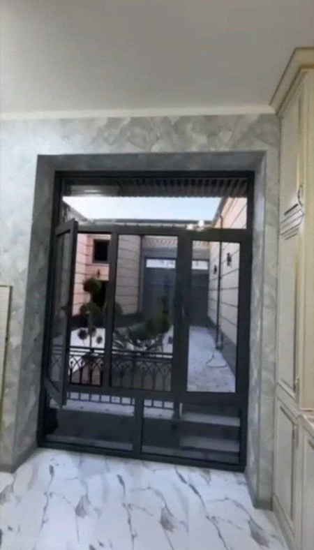Продаётся 3х этажный евро дом с подвалом.