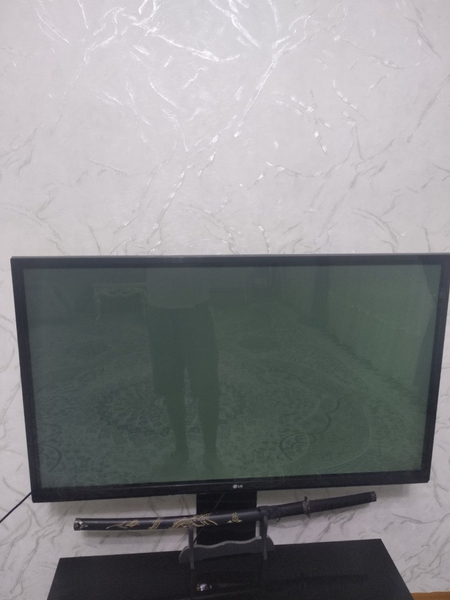 55 lik LG Telvezor sotiladi holati ajoyip kariyaniki tozasi