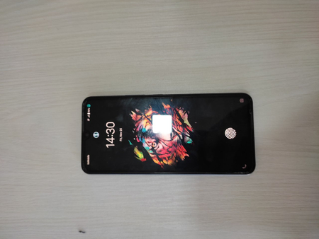 Vivo v25e 16.128 GB fount toch 12 ideal holatda abenam bor