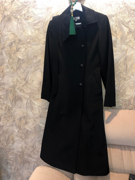 Пальто фабричное фирма китайская  самая дорогая landao shop