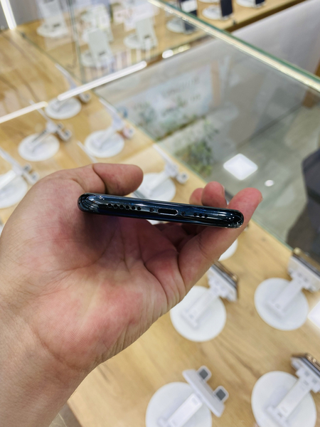 Rasrochka Va Naht! 11 Pro 256gb LL/A 93% Grren Apple Expert