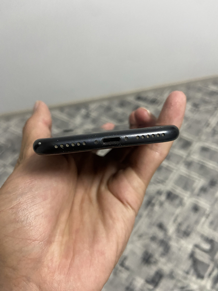 Iphone Se 2020 pachti yeng