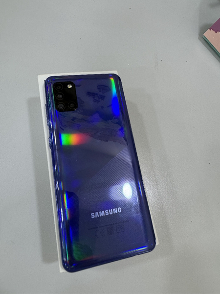Samsung Galaxy A 31 (в отличном состоянии)