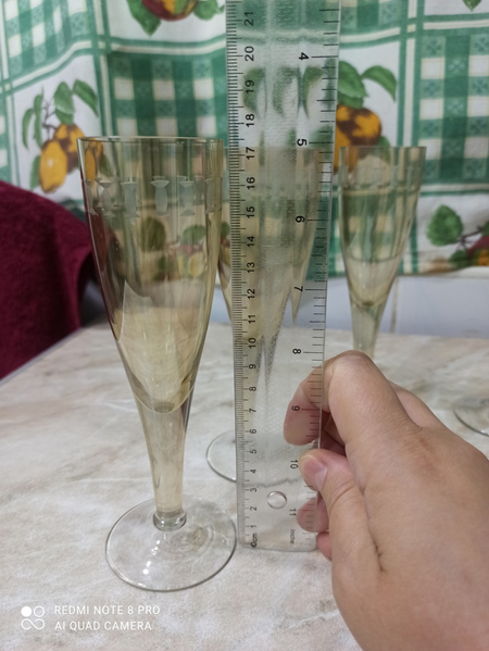 Бокалы карамельного цвета 60-70 годы