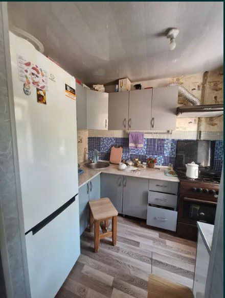 Продается 2/3/4 Балкон2*4-50кв.м Чиланзар 2 Аллея-Школа