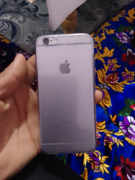 Iphone 6 sotiladi oʻzi idial zor ishlaydi yomkusi 100