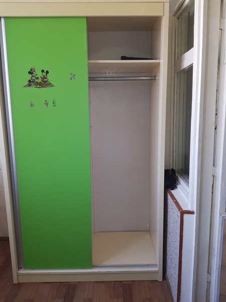 Срочно продаю Детский акриловый шифонер