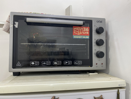 Elektr mini duxovka Artel 36 litr