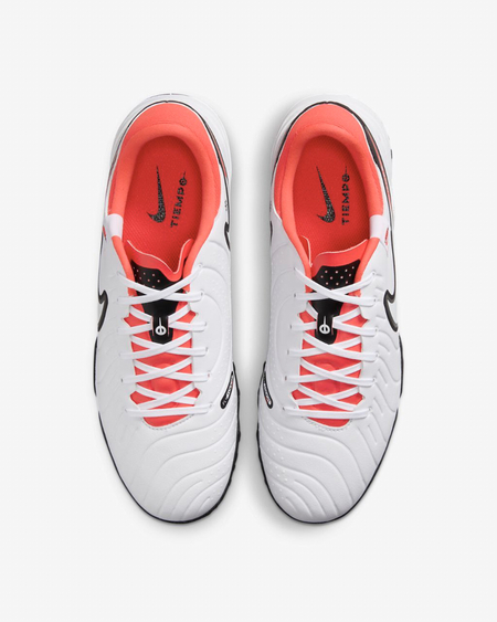 Бутсы Nike Tiempo футбольные сороконожки шиповки