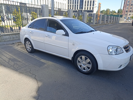 Lacceti 1.8 2009 yil