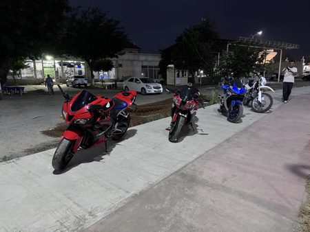 Honda CBR 600 RR ideal holatda