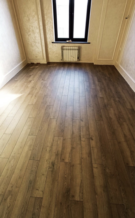 Laminat teramiz tarket plintus nalivnoy pol quyamiz