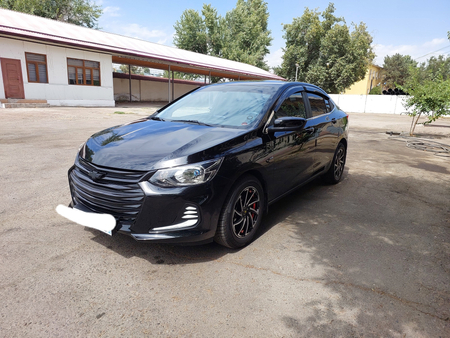 Продам свой автомобиль Onix Ltz, 2023 года выпуска