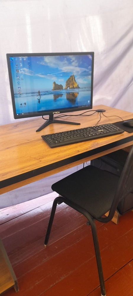 Avtomaktablar uchun kompyuterlar.Sotiladi proektor va mashina maketlar