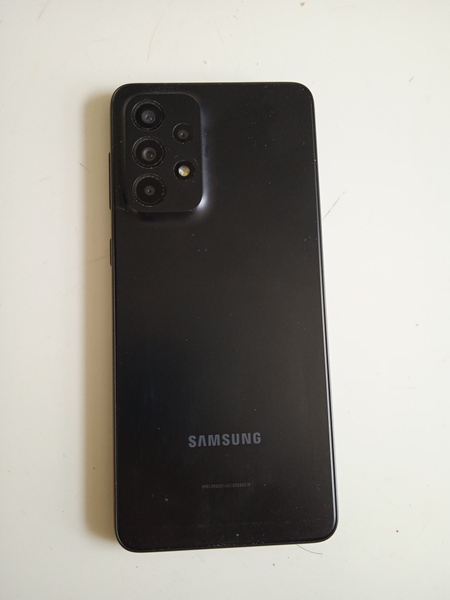 Продается Samsung A33 5G 128/6 гига