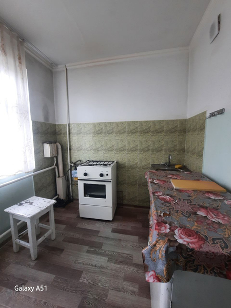 Евро ремонт 3 хонали 4 хона килинган квартира сотилади