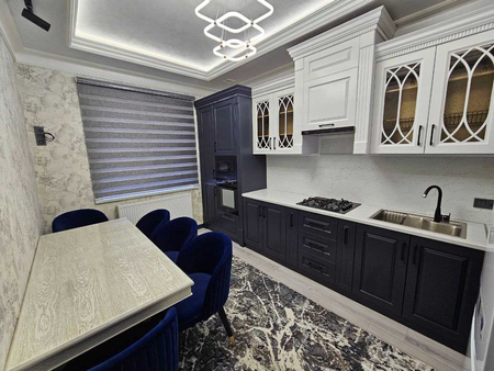 3 xonali 90m² 7-qavat uy sotiladi