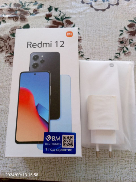 Продается Red mi 12   8/256 идеальном состоянии