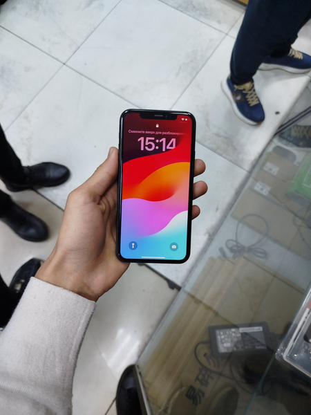 iPhone 11 Pro stoiladi