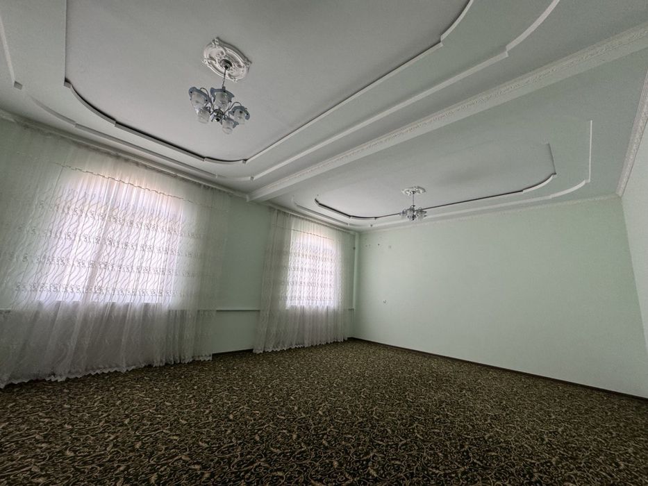 Дом в Кибрайе (8соток)