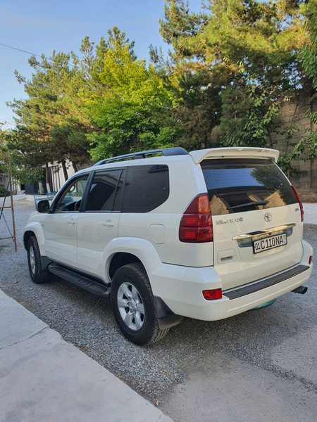 Toyota Prado 120