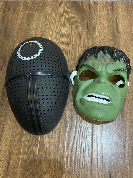 Игрушки.