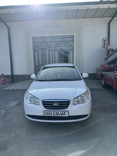 hyundi elantra zur holatda