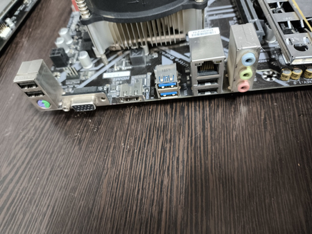 Gigabyte H310+G5400+8Gb 10шт