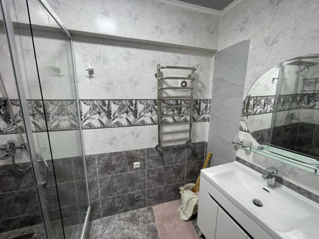 Продам 3в4/4/4 Юнусабад Новая квартира