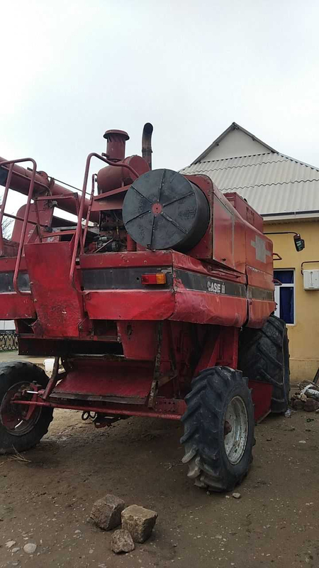 Case IH 2166 kombayn sotiladi