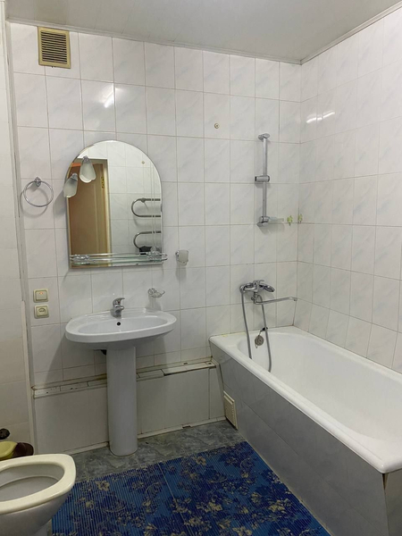 Яккасарайский  80м² 3/1/5 ул. Мукимий