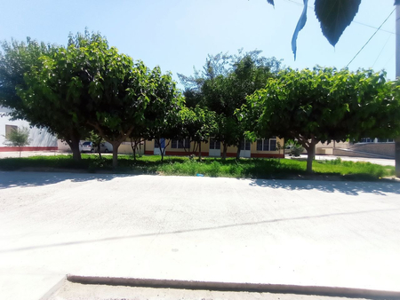 Termez shahar 8-Maktab oldida Do'kon sotiladi