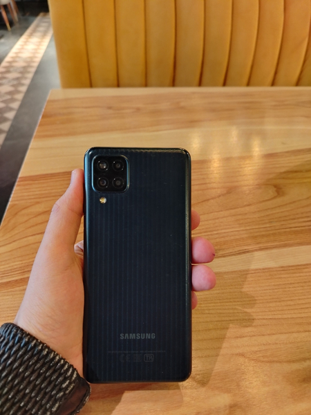 Samsung Galaxy M12