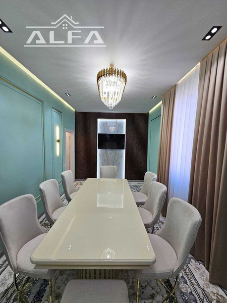 3 xonali 80m² 5-qavat sotiladi.