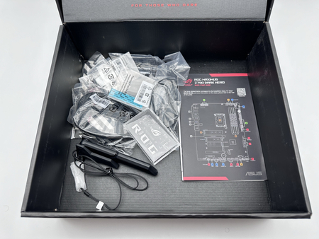 Материнская Плата Asus ROG Maximus Z790 Dark Hero Full