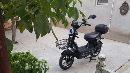 Elektro skuter Drongo