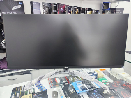 LG 29WP500 монитор