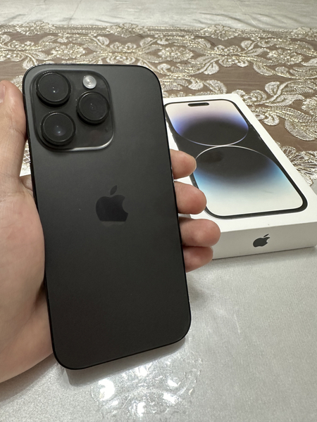 Iphone 14 pro black