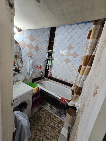 Продам чиланзар 19. Двух комнатная. Балкон 1,5*3