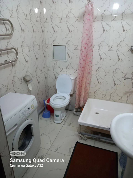 Sergiliy 8 xudut kvartira bolar qizlar oylaga