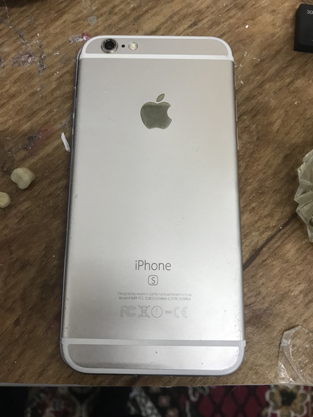 Iphone 6s sotiladi