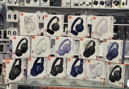 JBL Tune Live все модели в наличии ( оригинал 100% с гарантией )