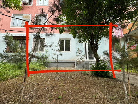 Продаётся офис 60м2 3 квартал  / Торговий центр