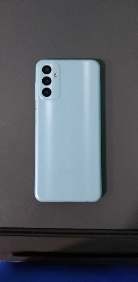 Samsung F13 yangi