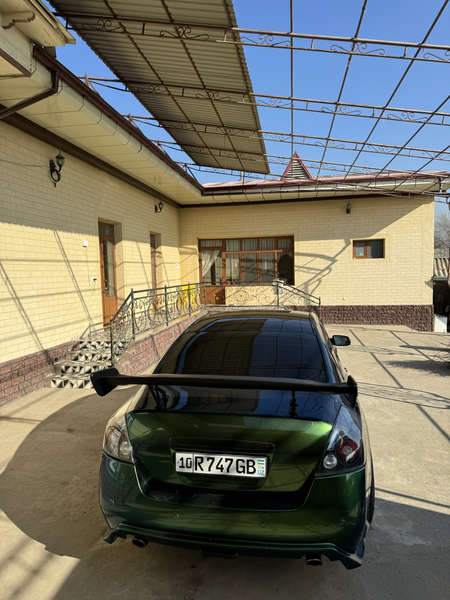 Nissan altima full pozitsiya